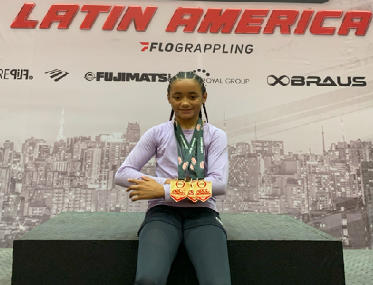 Maria Luiza brilha na Argentina e faz ouro triplo - SCTODODIA